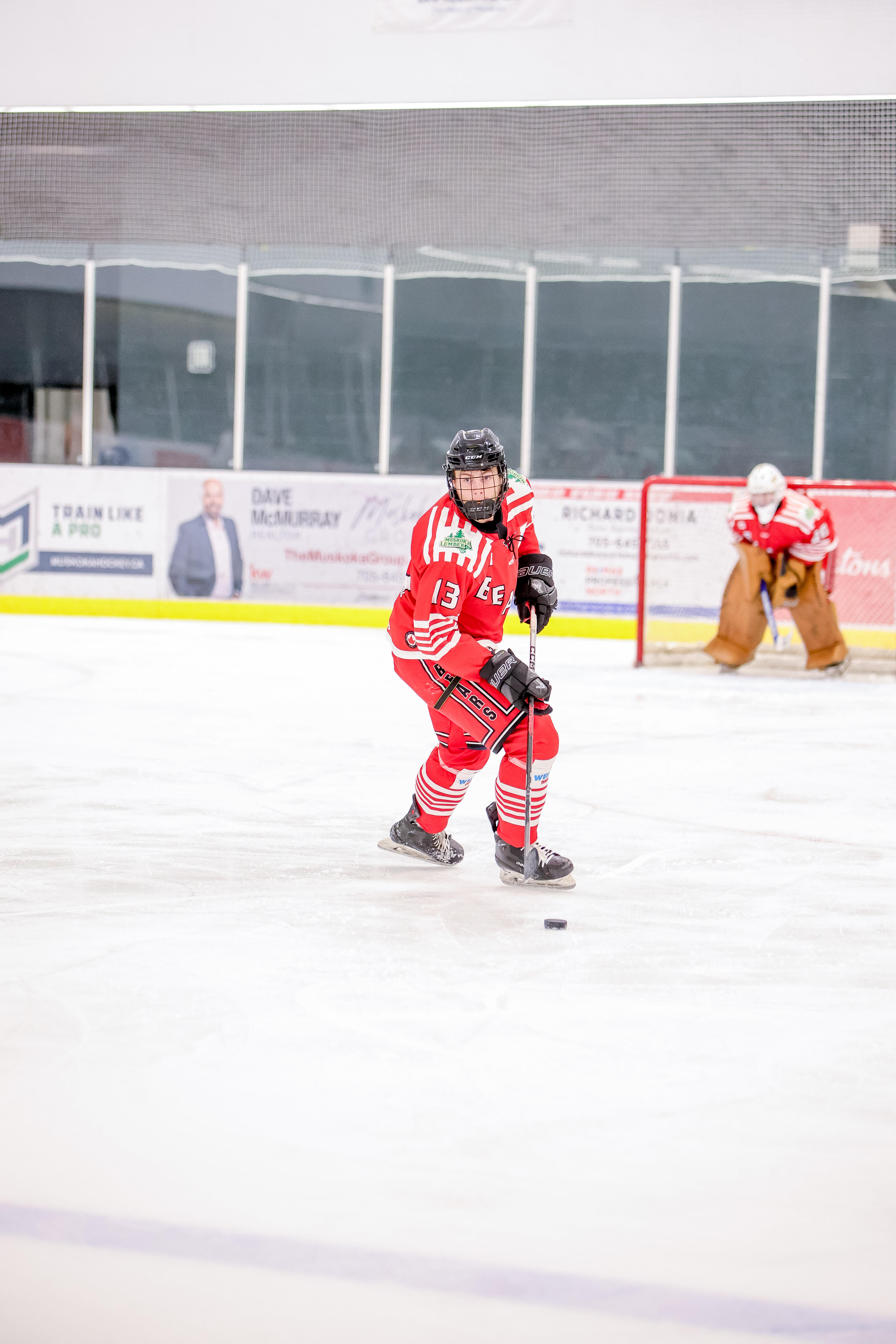 Four-Assist Night From Medeiros Not Enough as Muskoka Bears Fall 6–5 to ...
